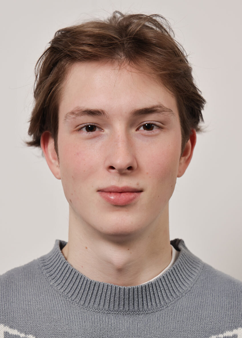 Max F. | scout model agency